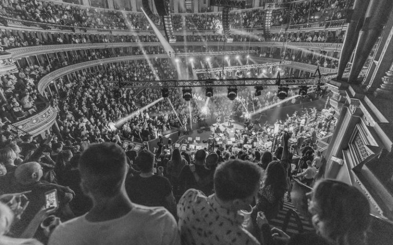 Hacienda Classical | Nil Panic